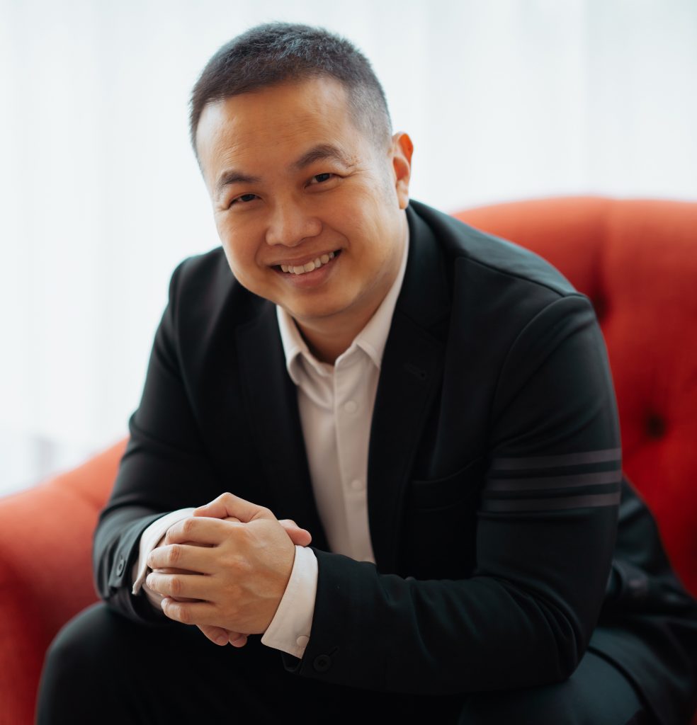 In Conversation with… - NUS College of Humanities and Sciences