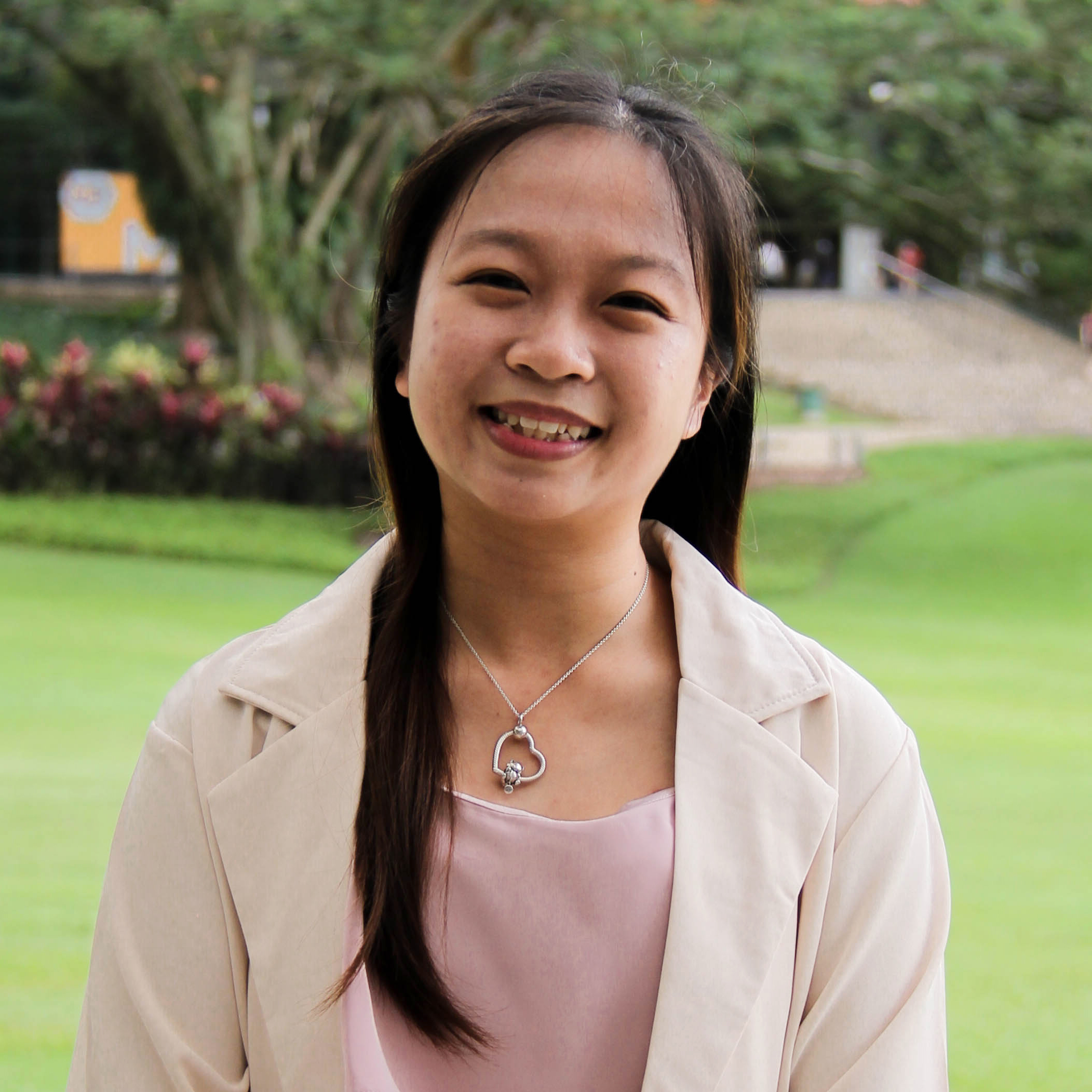 Becoming an otter spotter - NUS College of Humanities and Sciences